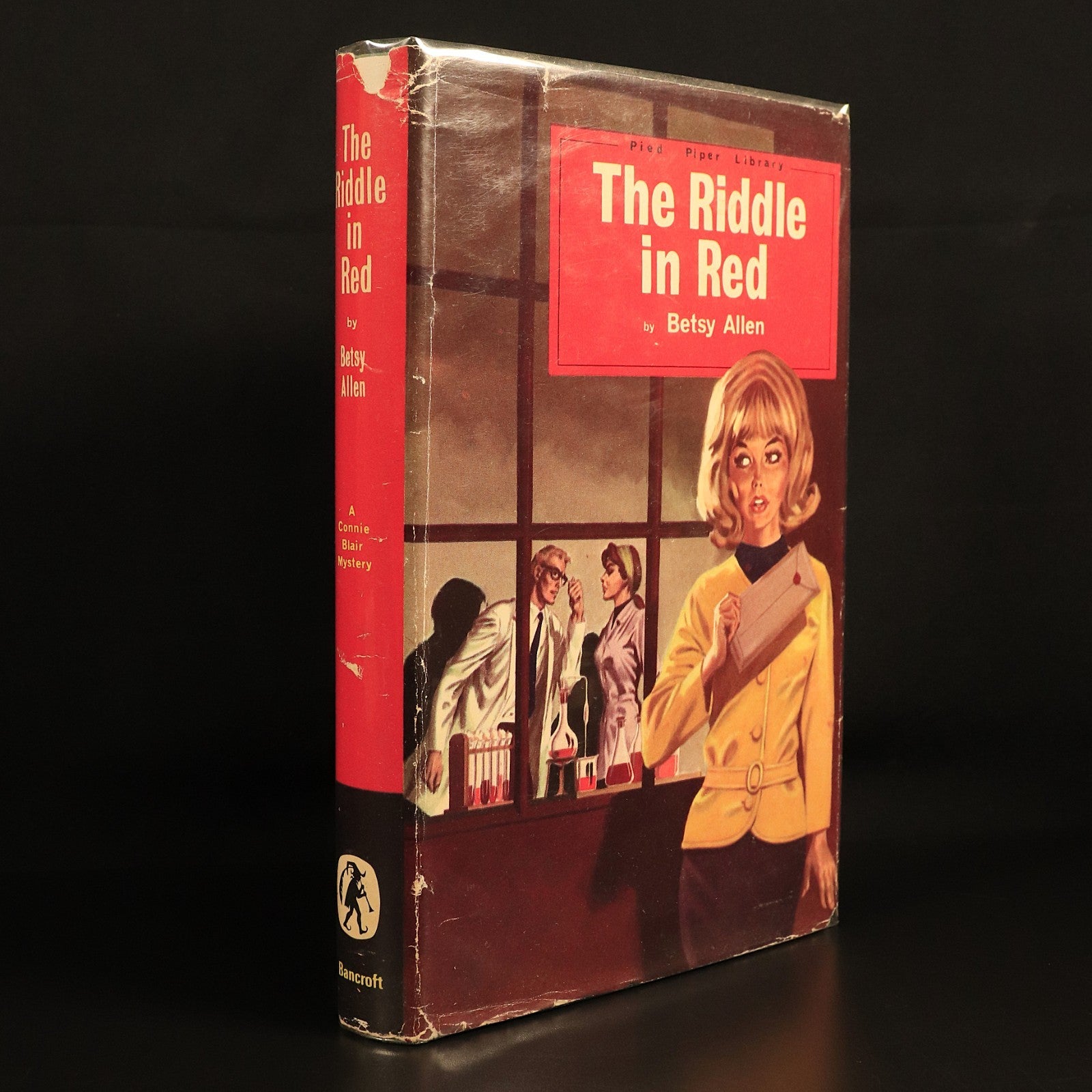1965 The Riddle In Red by Betsy Allen Vintage American Detective Ficti ...